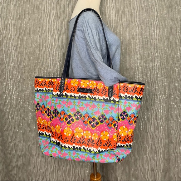 Vera Bradley | Bags | Vera Bradley Rio Stripe Breakaway Tote Nwot ...